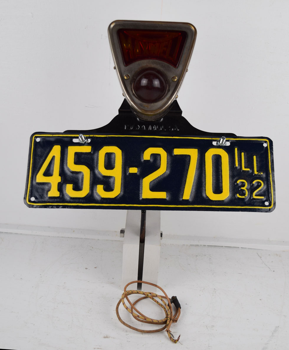 Maxwell Motors Tail Light with License Plate Light 1932 - Discover ...